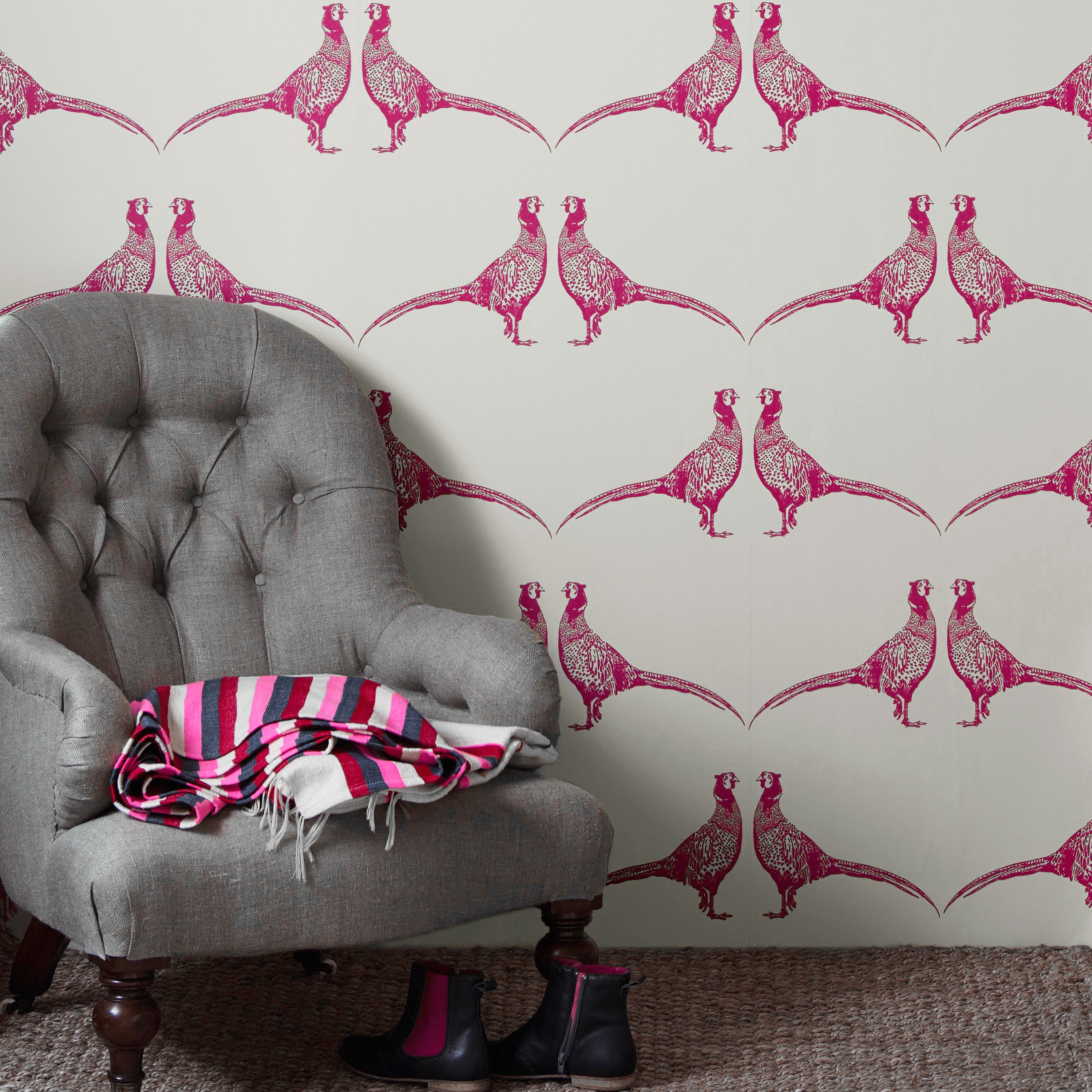 Barneby Gates / WALLPAPER BOOK VOL IV / Pheasant Pink BG1500102 | 輸入壁紙 ...
